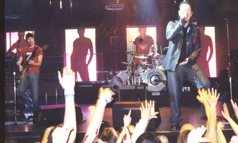 U2Station.com | Tours | Elevation - 1st Leg - North America | June 2 ...